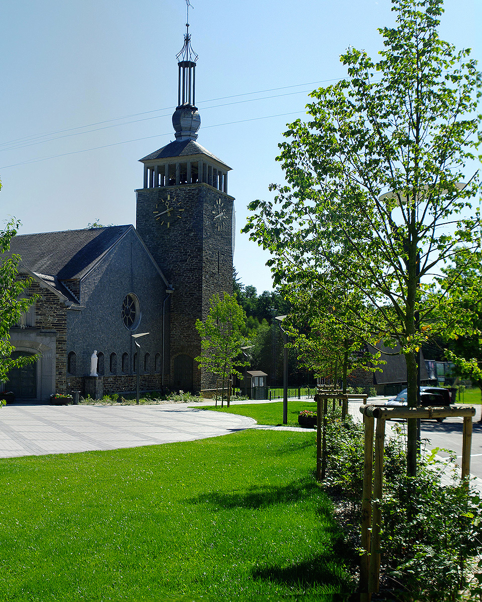 AMENAGEMENT DE CONVIVIALITE DE LA PLACE DE TENNEVILLE